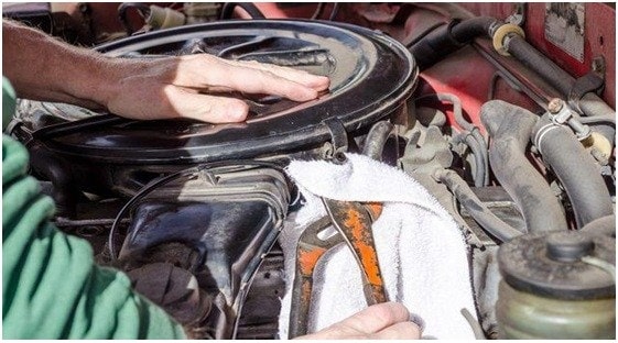 Hướng dẫn cách vệ sinh van PCV 8 bước cơ bản